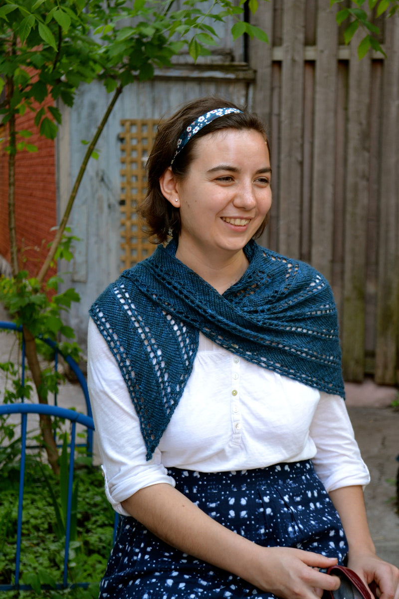 Diagonal Lace Shawl knitting pattern - Sweet Paprika Designs