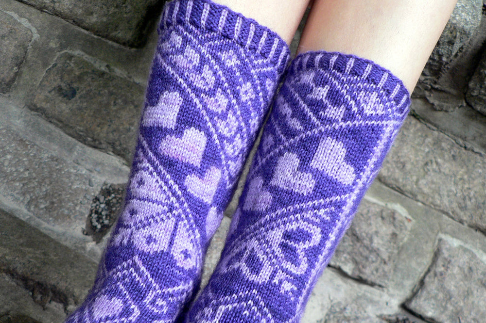 String of Hearts sock knitting pattern - Sweet Paprika Designs